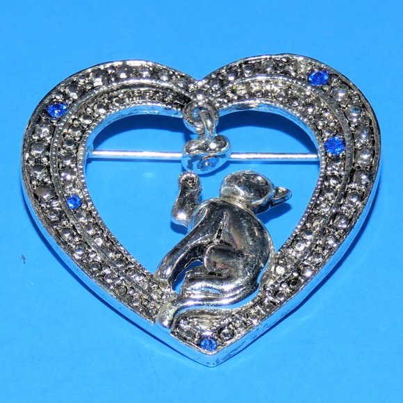 AAI | Jewelry | Vintage Signed Aai Cat In Heart Brooch Pin Kitten Blue ...